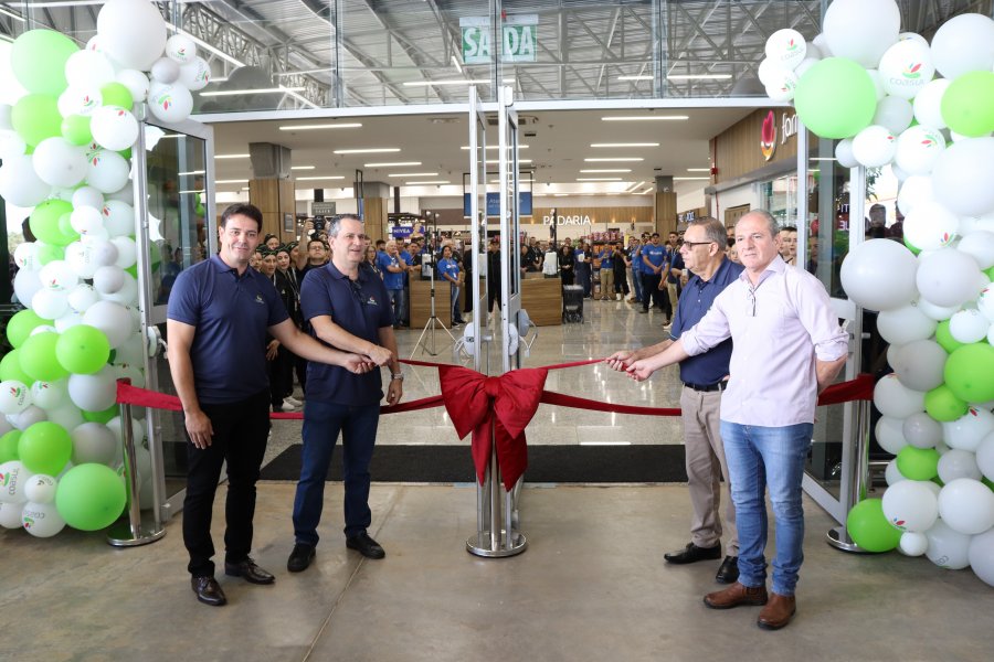 Coasul inaugura o maior e mais moderno Supermercado do Sudoeste do ...