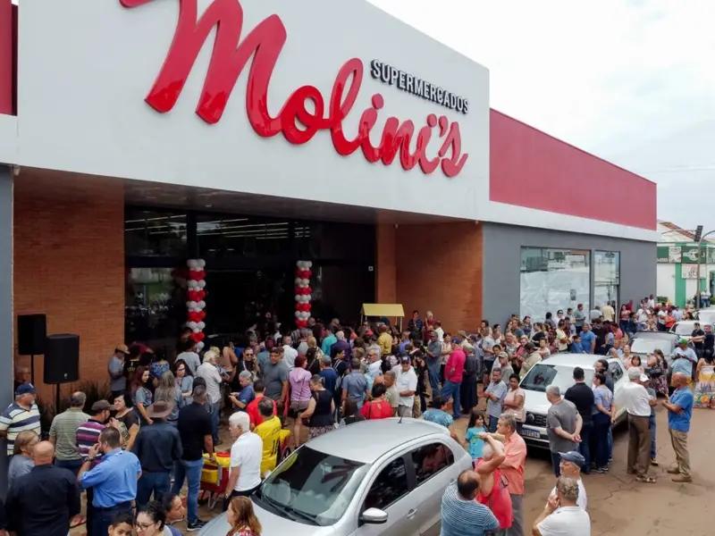Grupo Molinis inaugura 3ª loja em Cornélio Procópio - APRAS